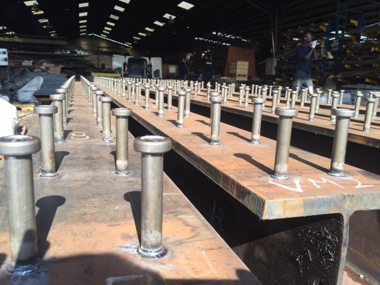 SERVICIO INSTALACION CONECTOR STUD EN OBRA - Europer